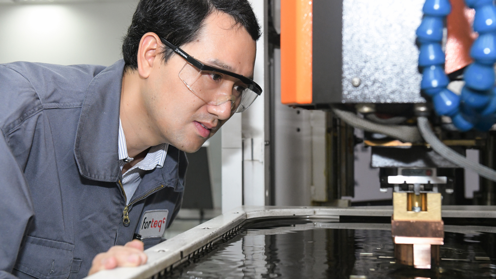 Your specialist in toolmaking and molded plastics | forteq Group