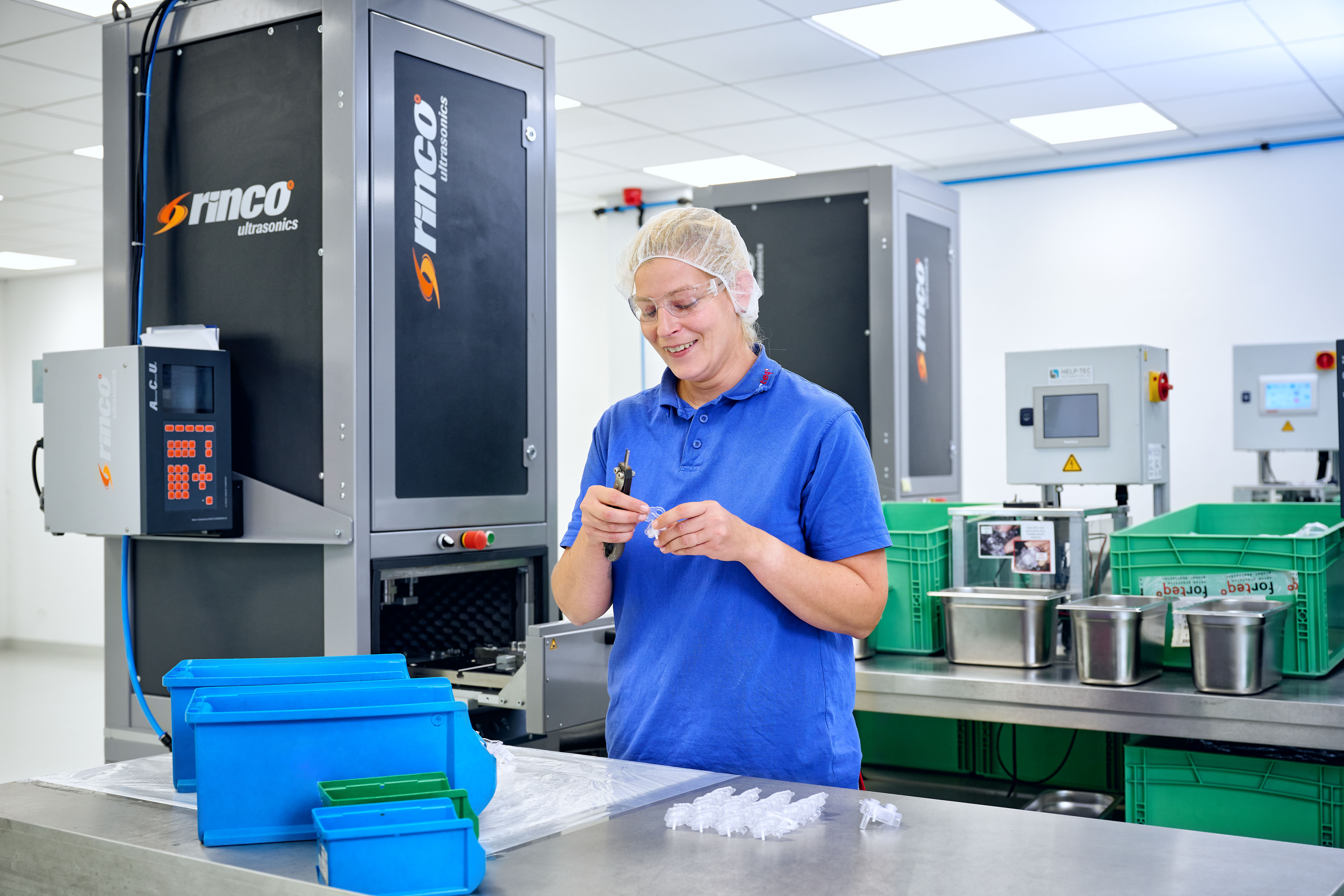 High-quality post-molding processes | forteq Group